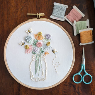 Bee Happy Beginner Kit | Clever Poppy